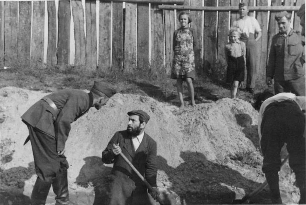 Nazi Forced Labor - Museum Forced Labor Under National Socialism